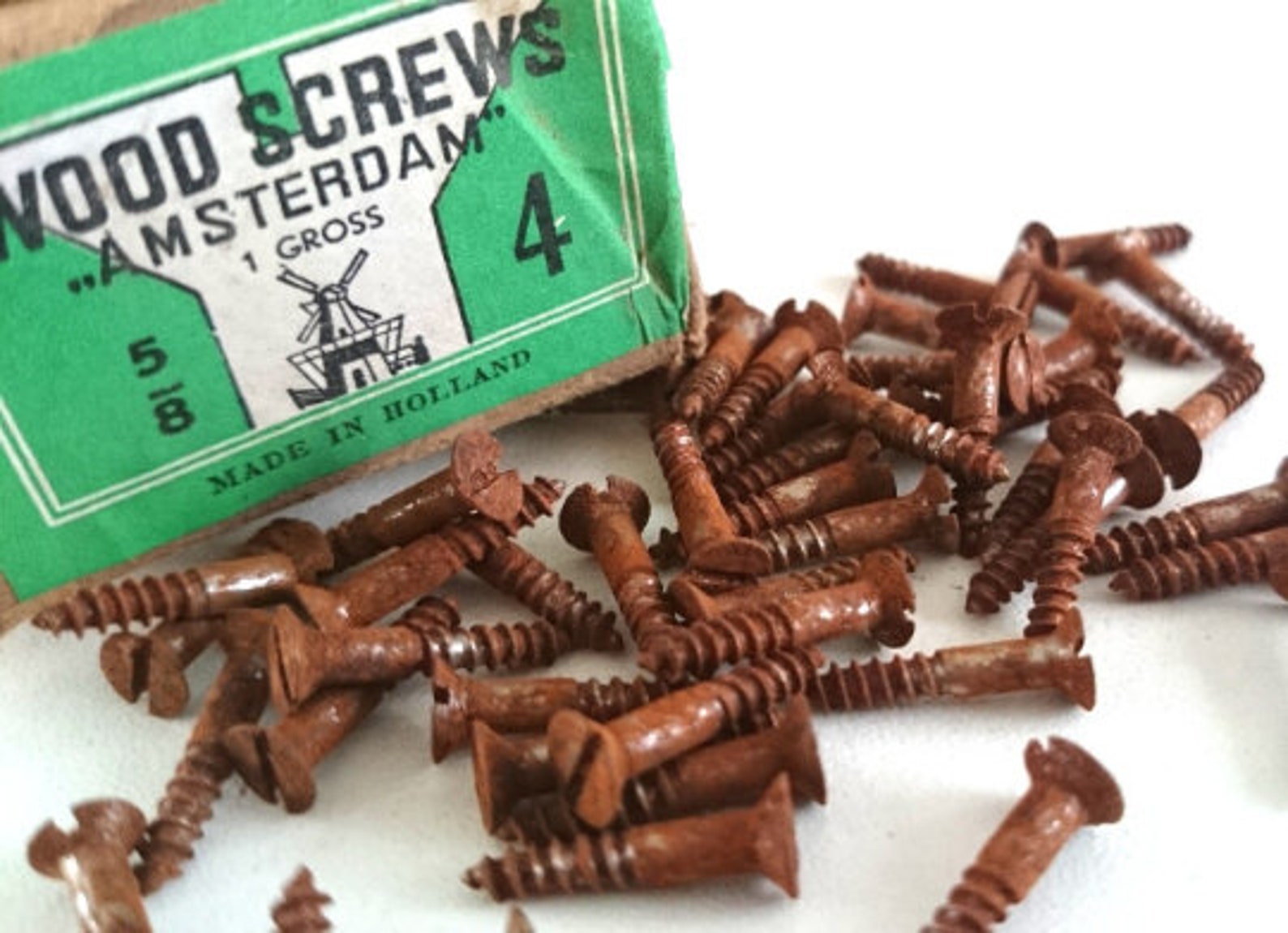 Antique Rusty Flat Head Screws - Restauration Iron Slotted Fasteners ...