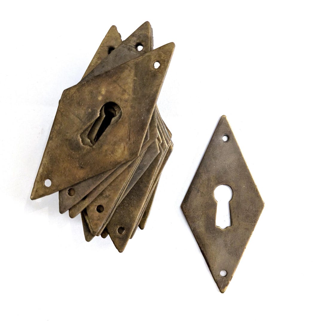 1 (ONE) Keyhole Cover, Diamond Shaped Keyhole Frame, Vintage Brass ...