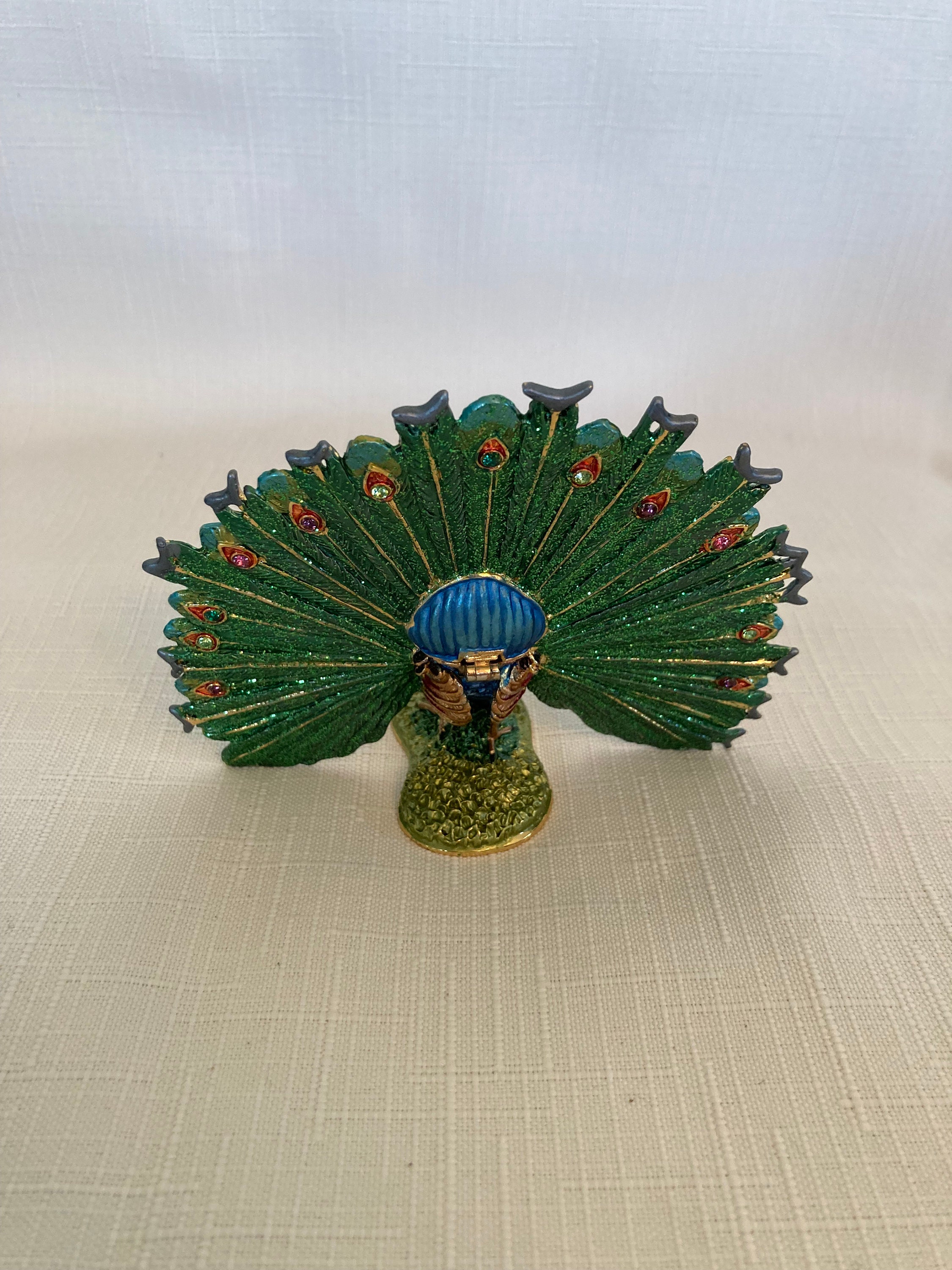 Brand New Peacock Jeweled Plumage Metal Alloy Ring Holder/ Tiny Trinket ...