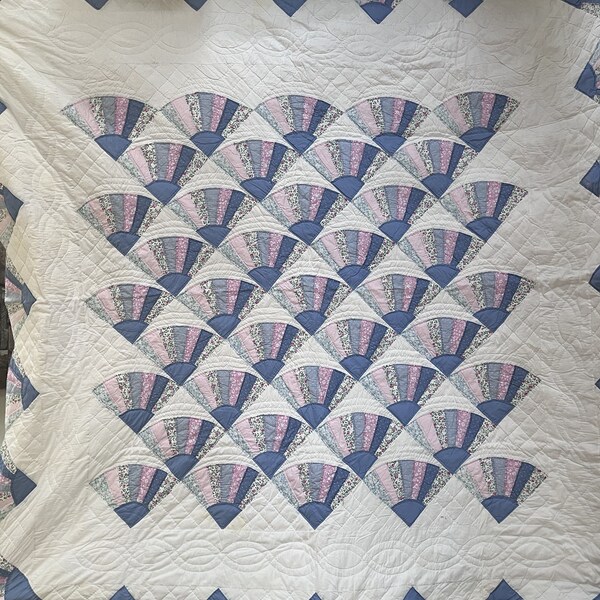 Vintage Fan Quilt - Etsy