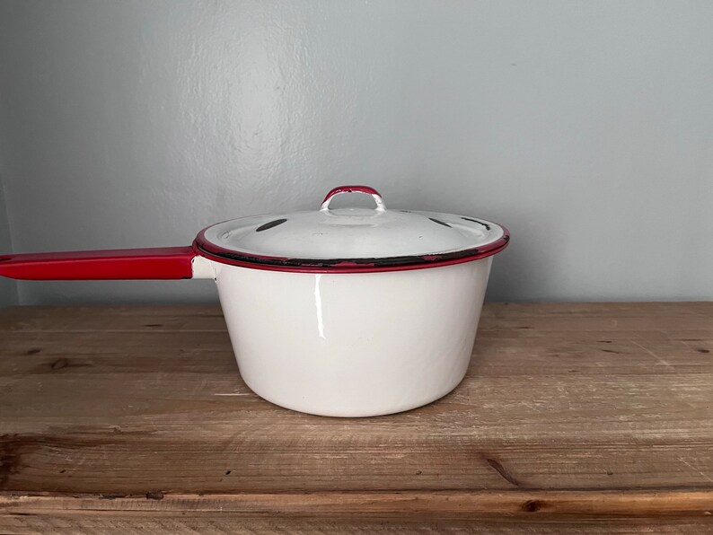 Red and White Enamel Pot With Lid - Etsy