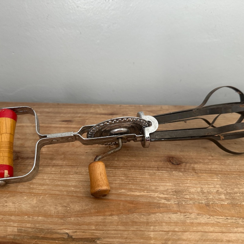 Antique Hand Mixer - Etsy