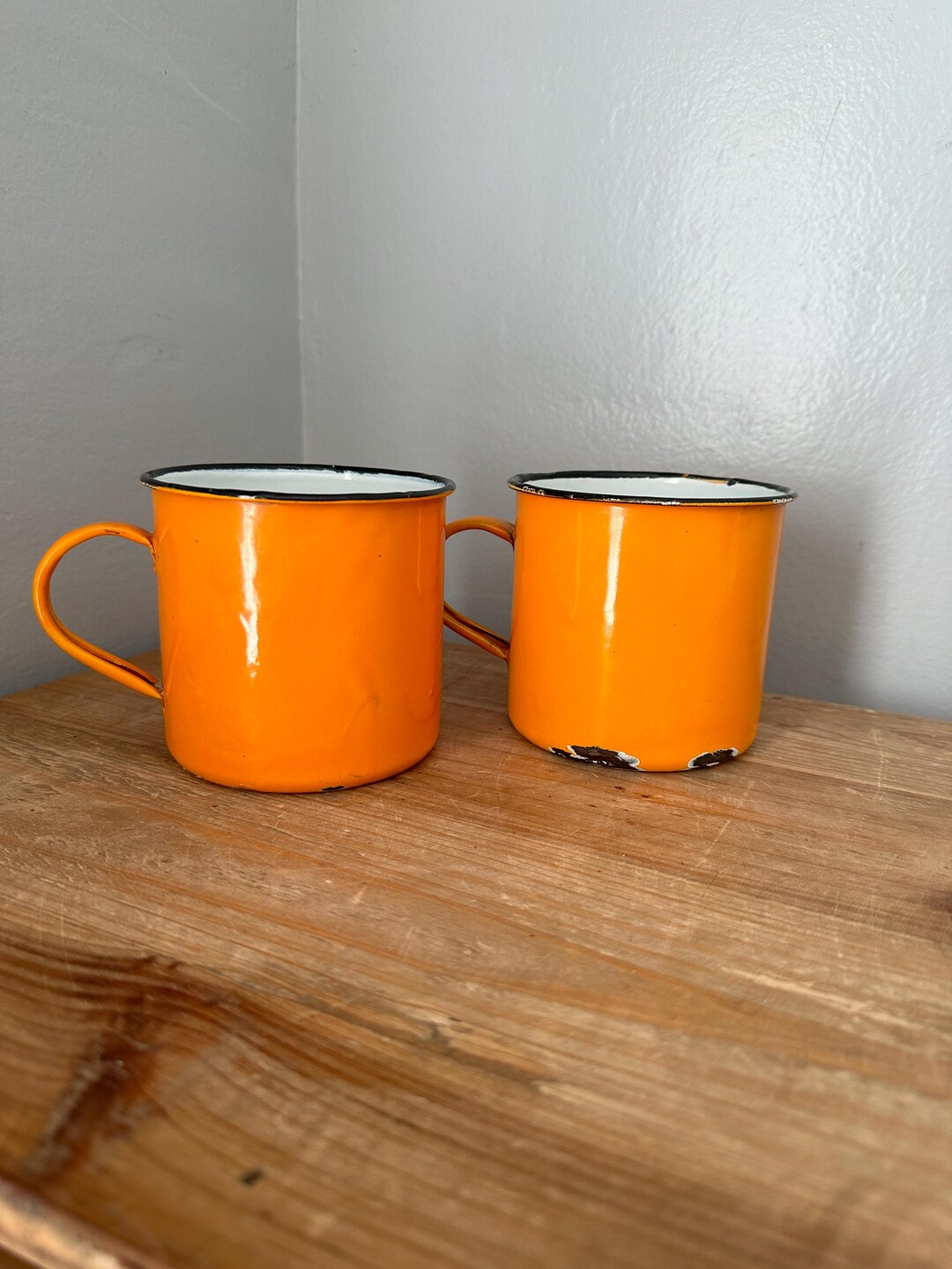 Set of 2 Vintage Orange and Black Enamel Mugs - Etsy
