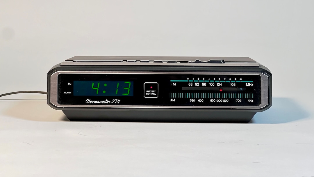 Vintage | Radioshack Chronomatic - 274 Alarm Clock Radio - Blue Display ...