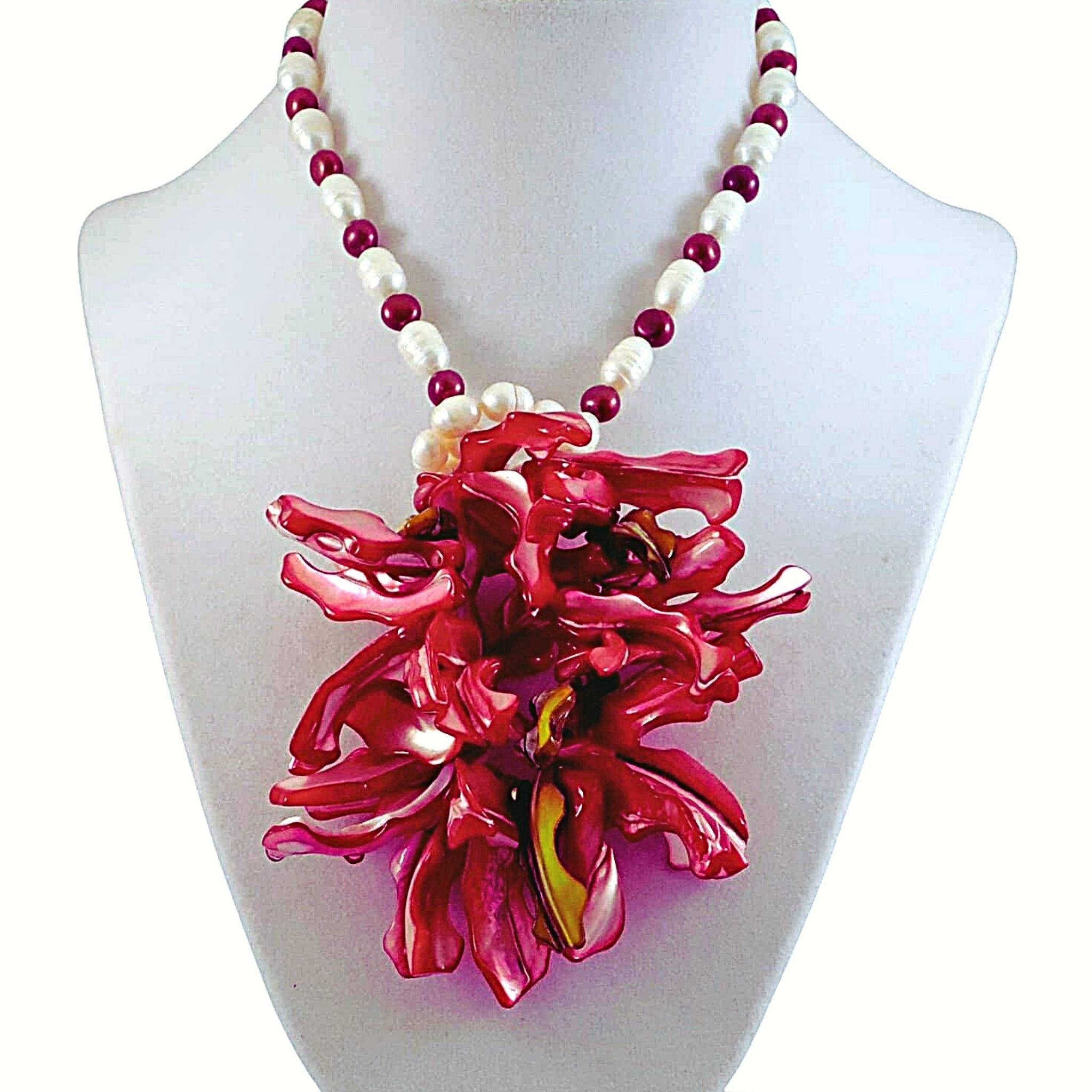 Collar de nácar rojo babero de declaración en plata de ley con perlas ...