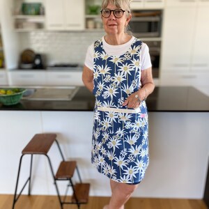 Flannel Flower Cross Back Apron. Japanese Style Kitchen Apron. Crafting ...