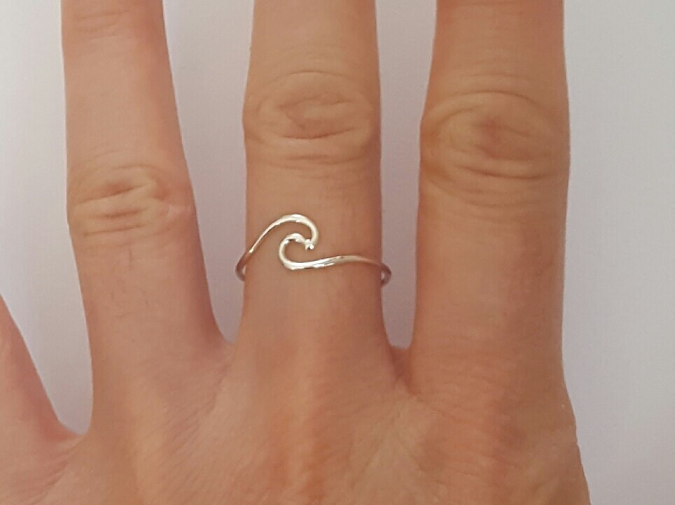 Sterling Silver Wave Ring Silver Band Size 6 7 or 8 1mm - Etsy