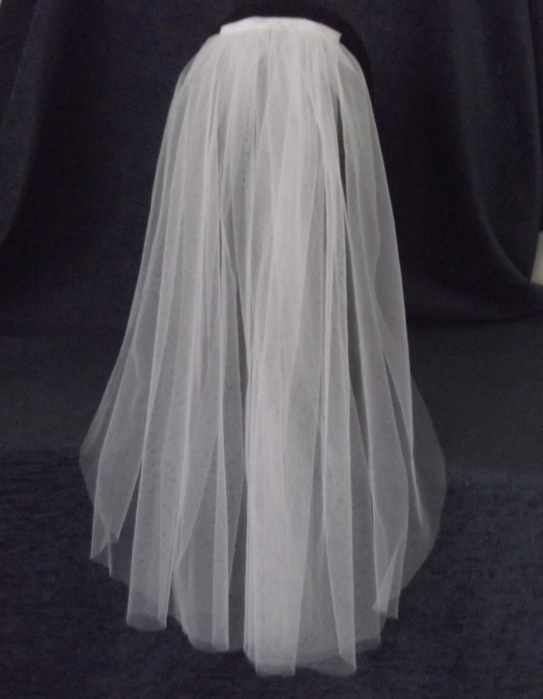 Velo blanco de 1 nivel, 59 cm de longitud, color marfil también ...