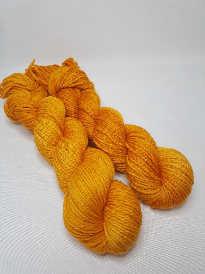 Merino Superwash Yarn Aran Weight 100g PURE GOLD - Etsy