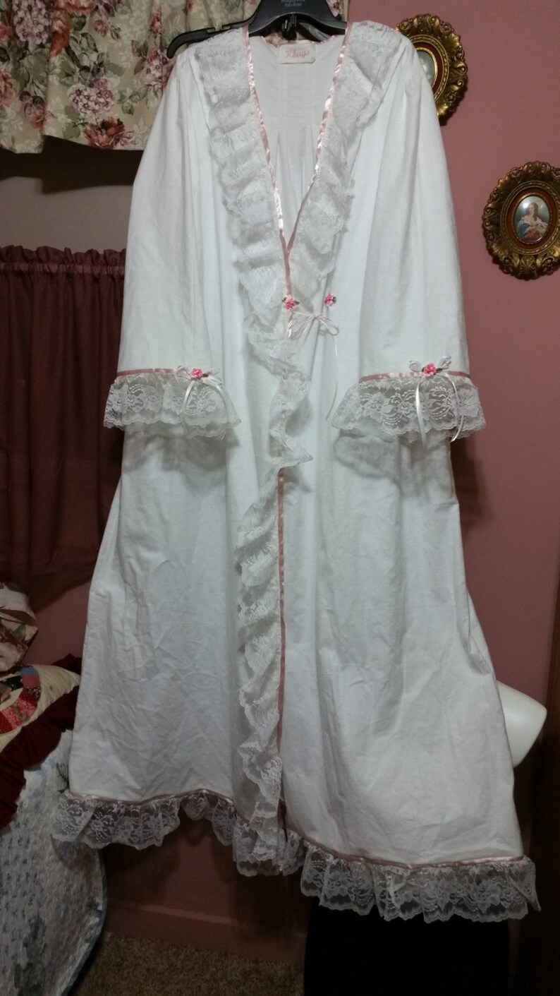 Robe full Length Victorian/vintage-type With Your Gowns. - Etsy