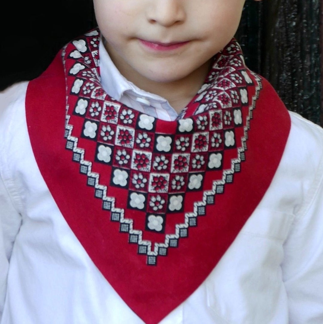 Kids Scarf Pattern: Baby Bandana Bib, Sewing Pattern,scarf Pattern,boys ...