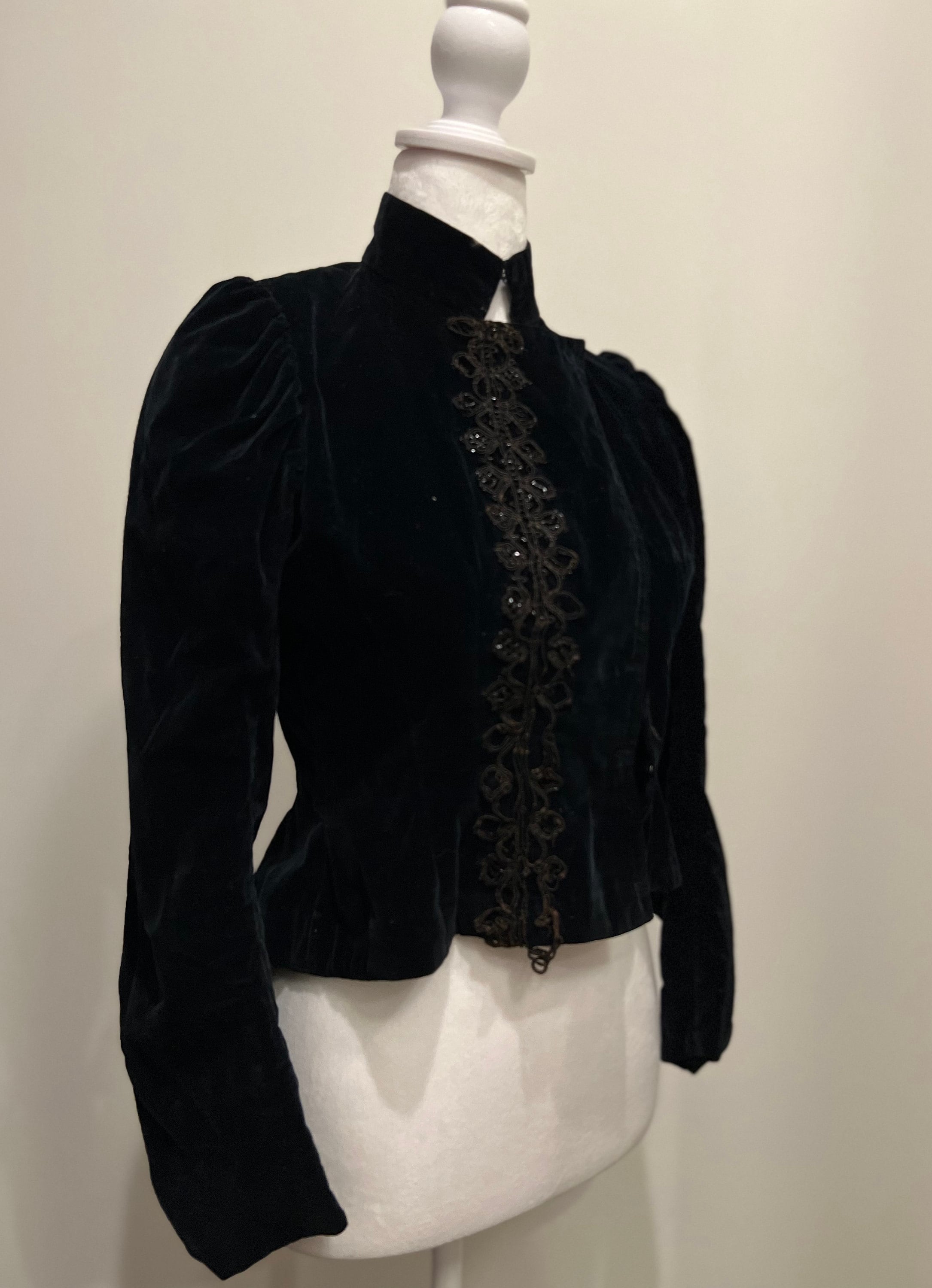Victorian Velvet Mourning Jacket With Beaded Detail. Size XS - Etsy