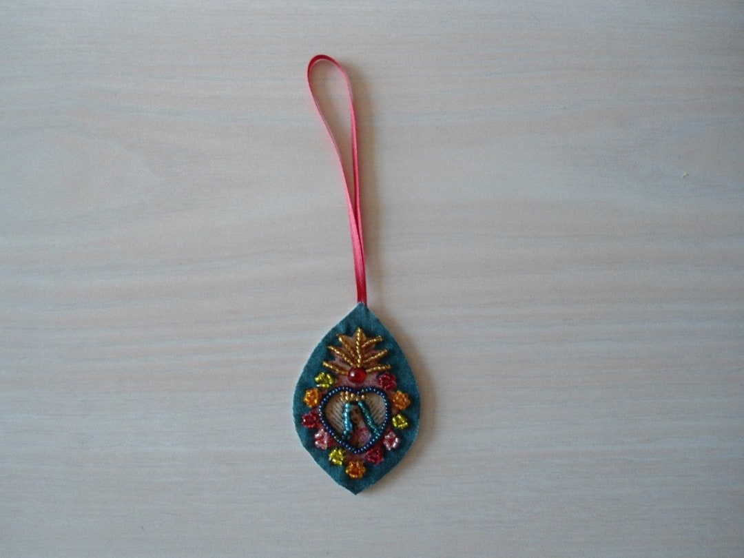 Hand Beaded Fabric Scapular Sacred Heart Virgin Mary Catholic - Etsy