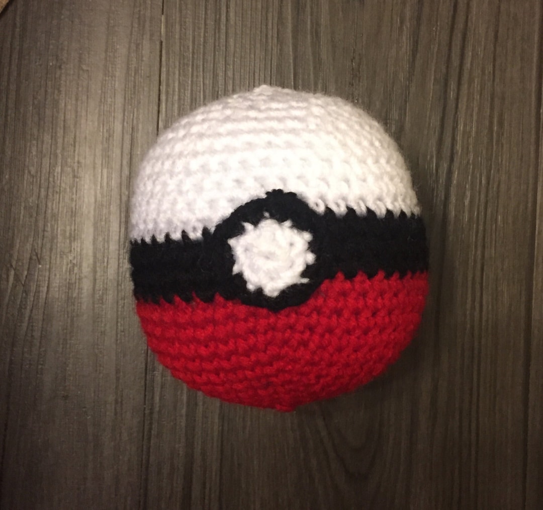 Pokemon Inspired Pokeball, Ball Amigurumi, Pokemon Ball, Crochet Ball ...