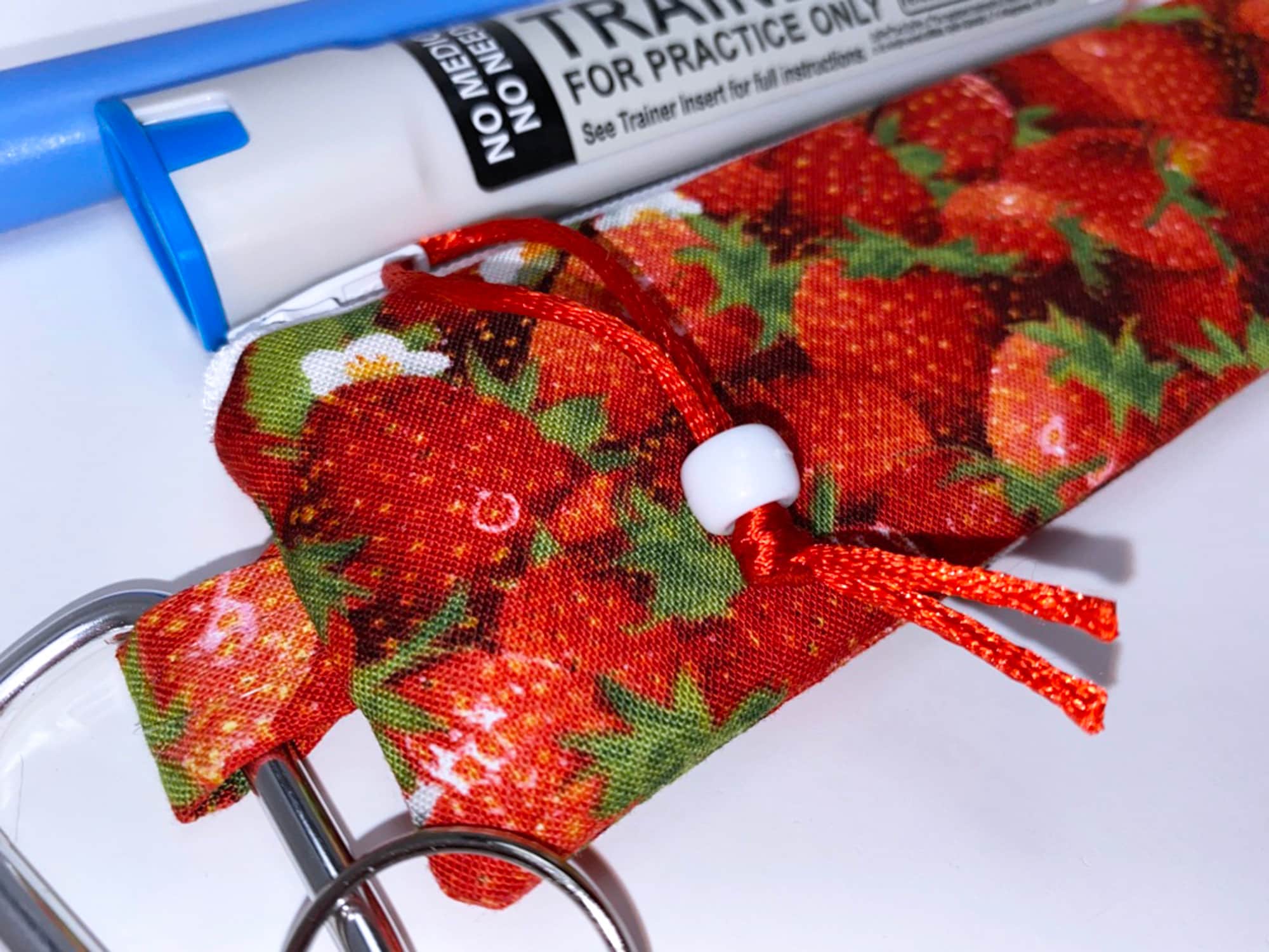 Strawberry Auto Injector Case Single EpiPen Case Diabetes - Etsy 日本