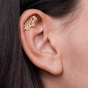 Boho Helix Earring • Geometric Mandala Lotus Flower Hidden Helix • Piercing 18G 16G • Cartilage ...