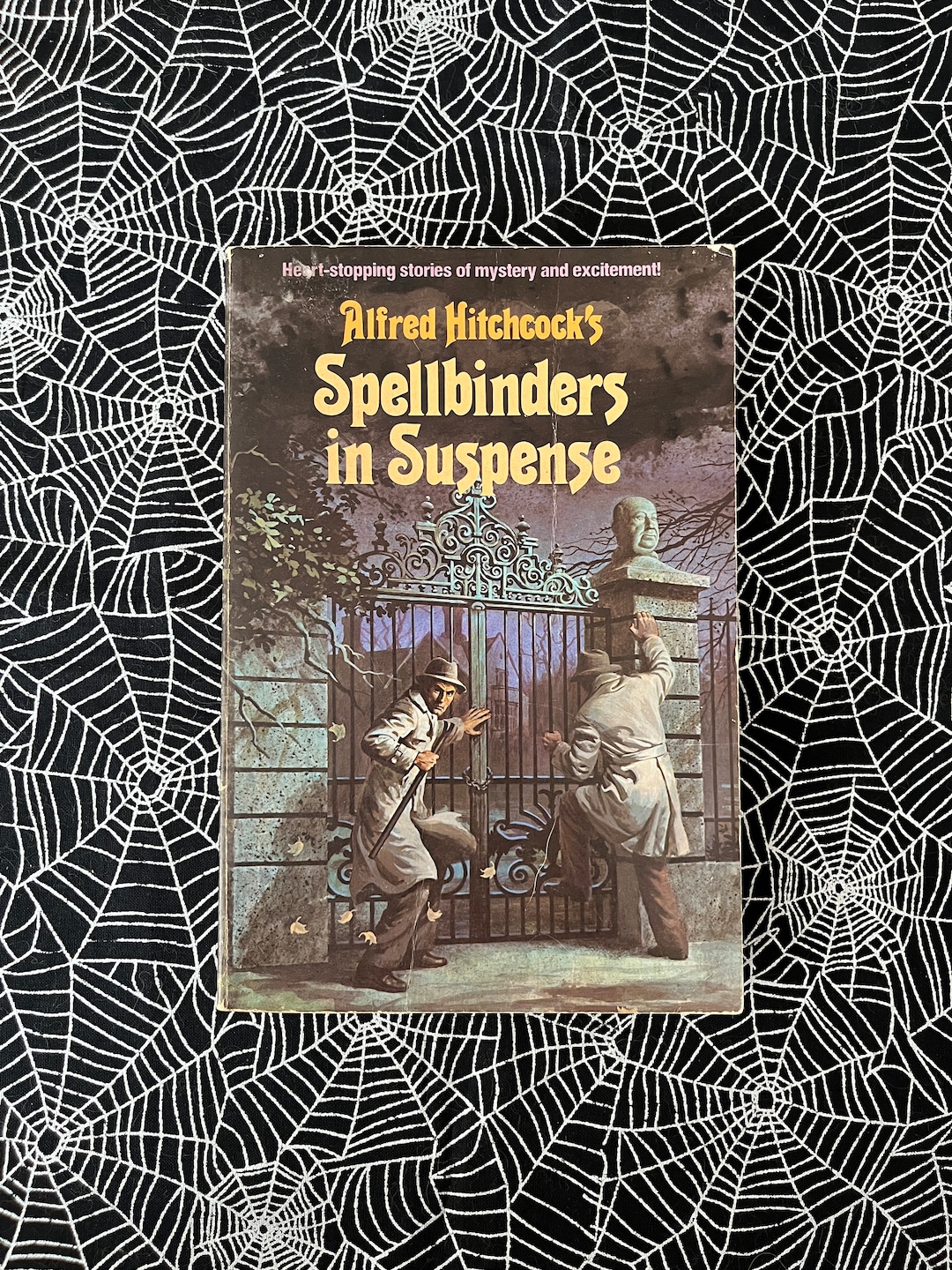 ALFRED HITCHCOCK'S Spellbinders in Suspense paperback Young Adult ...