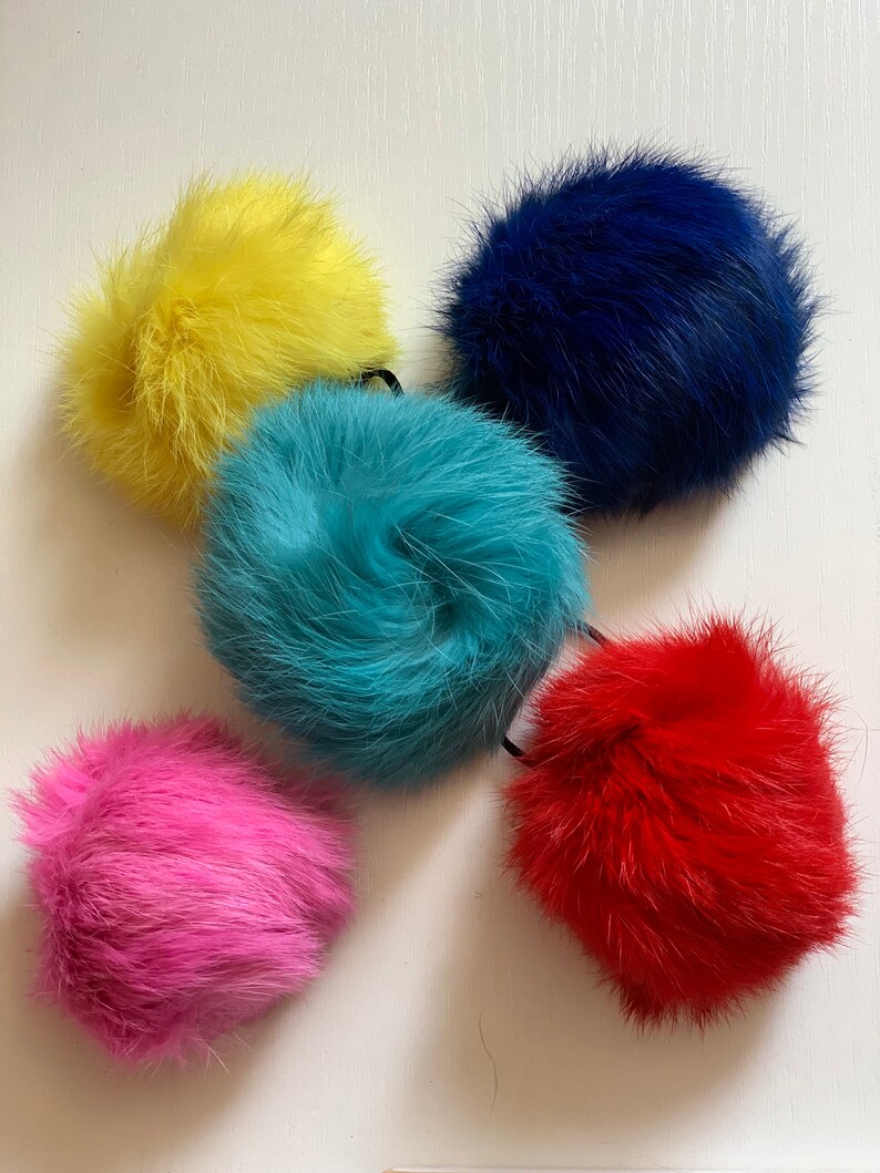 Set of 5 real rabbit fur Pom Poms Rabbit Detachable Pompom | Etsy