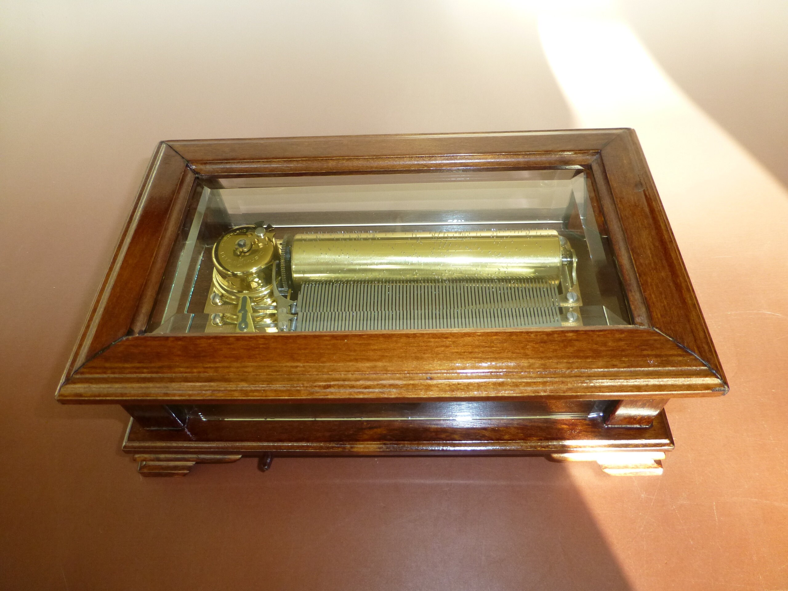 Vintage Reuge Music Box 72 / 3 Beethoven Edition Beautiful Wooden and ...
