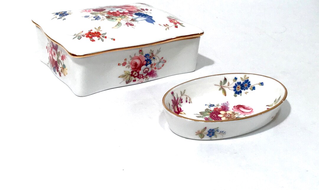 Hammersley Bone China Smoking Set, Minuet Pattern Covered Cigarette Box ...