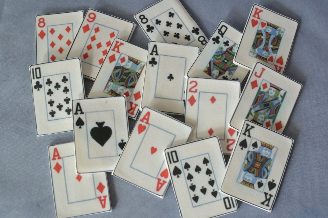 Edible Playing Card Cupcake Toppers: Fondant Cake Decorations - Etsy