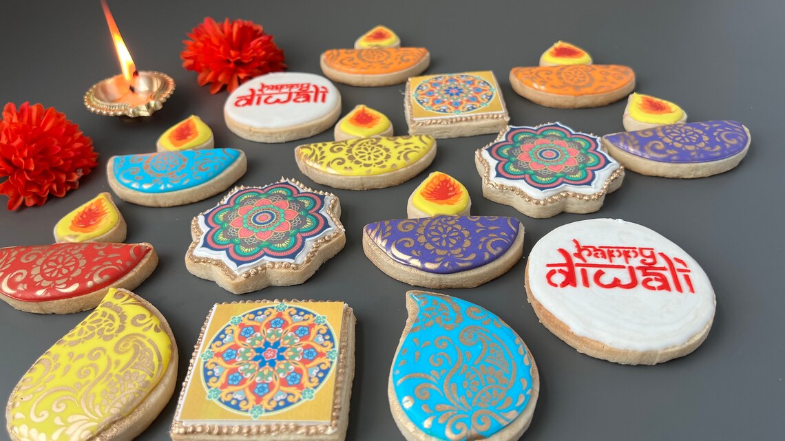 Diwali Sugar Cookie Set: Diya & Rangoli Designs - Etsy