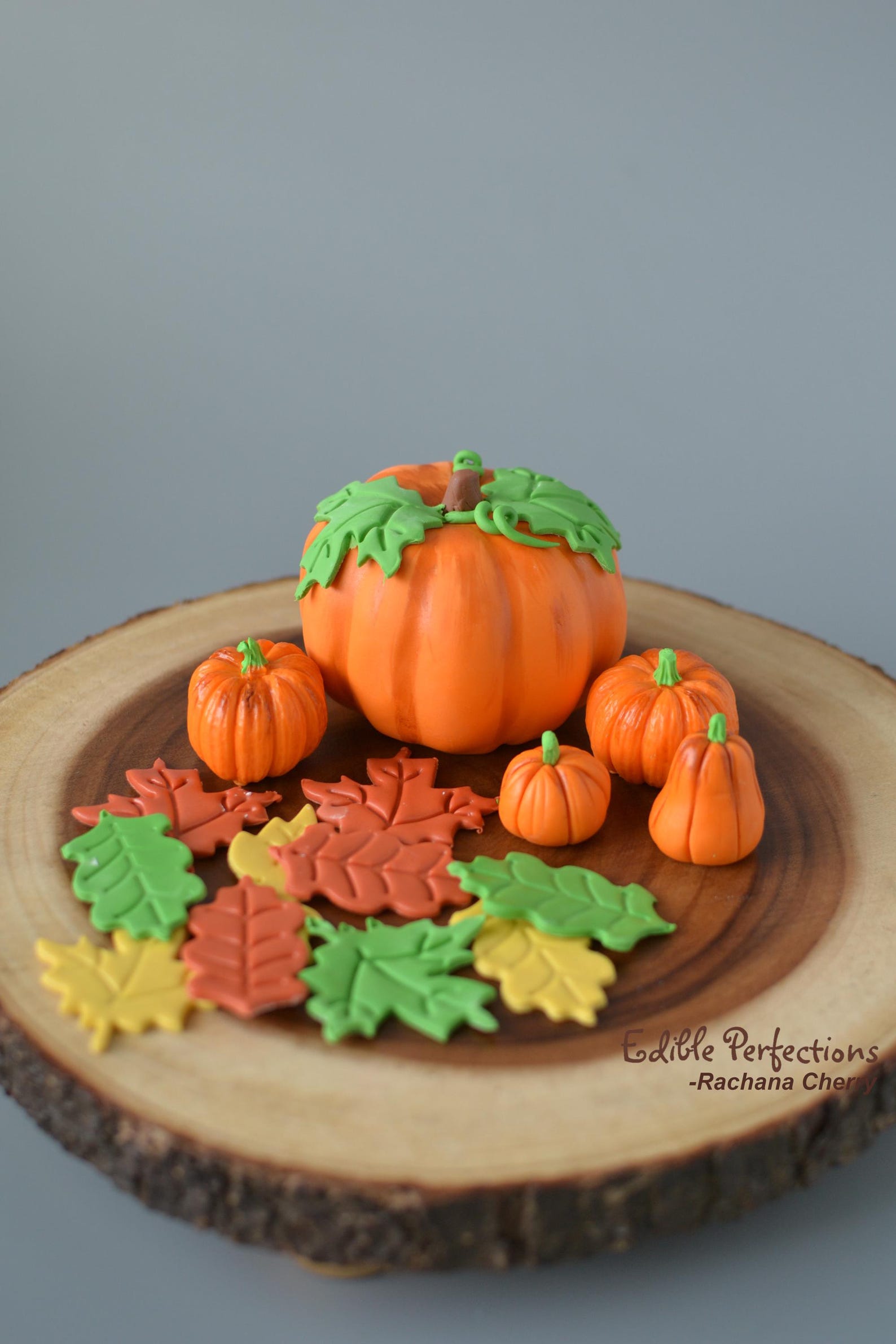 Fondant Pumpkin Cake Toppers: Fall Birthday Decor - Etsy