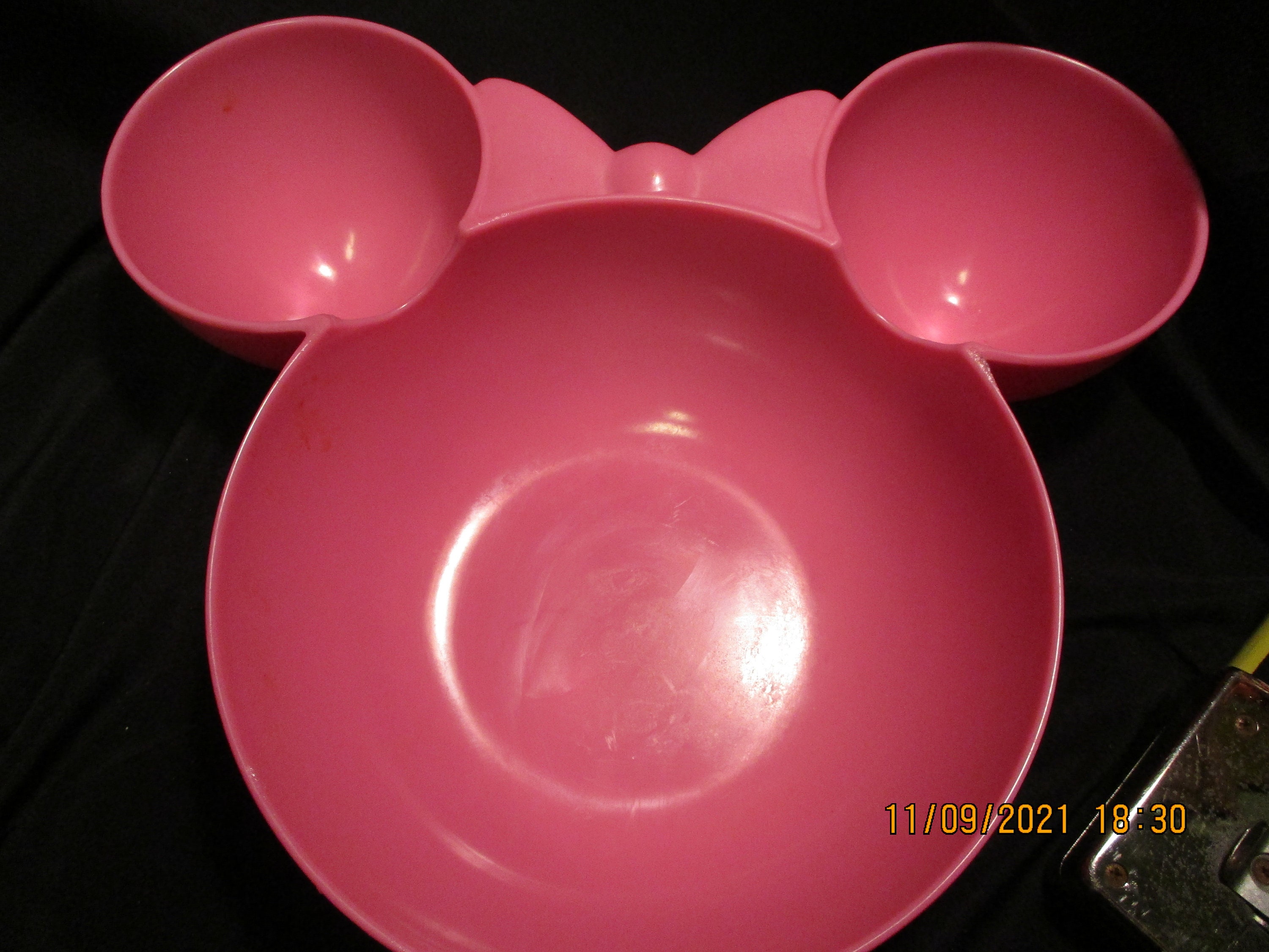 MICKEY & MINNIE Chip and Dip Bowls- - Etsy