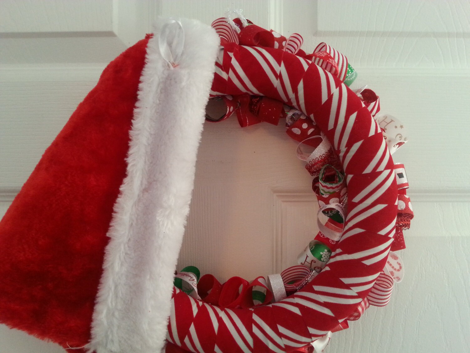 Christmas Ribbon Wreath With Santa Hat - Etsy