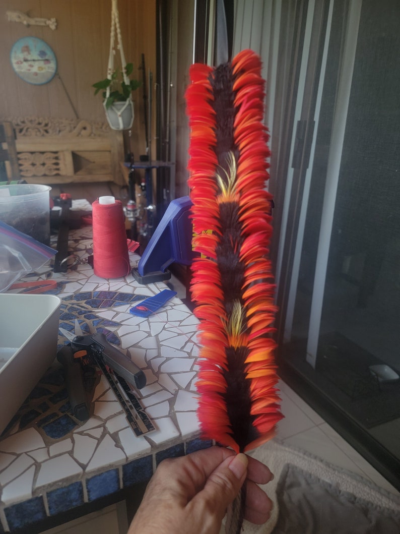 Feather Lei - Awikiwiki (big Island Lava Colors), "master Quality" per ...