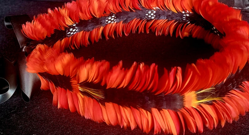 Feather Lei - Awikiwiki (big Island Lava Colors), "master Quality" per ...