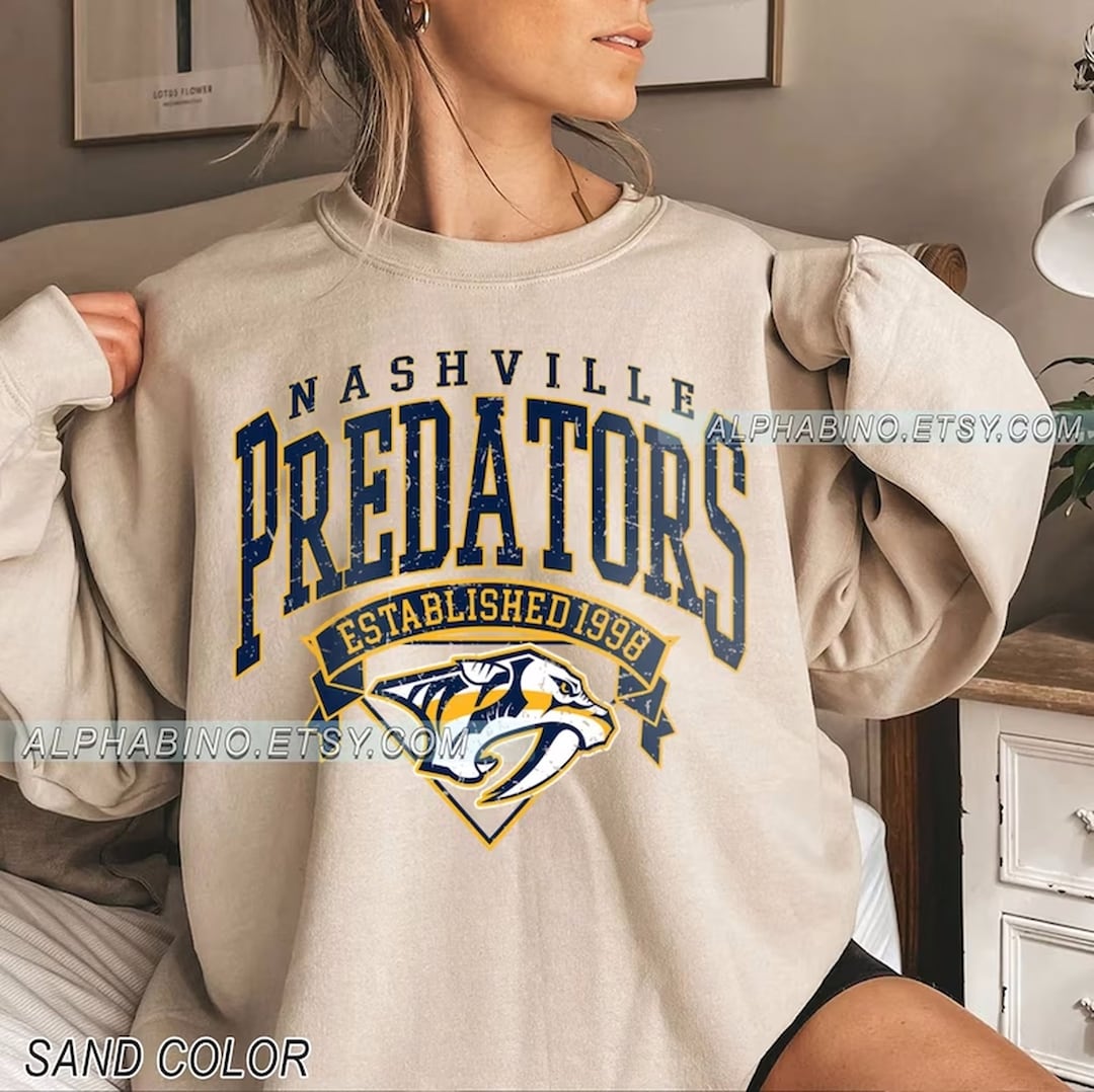 Nashville Predators Sweatshirt Crewneck Vintage Predators T-shirt ...