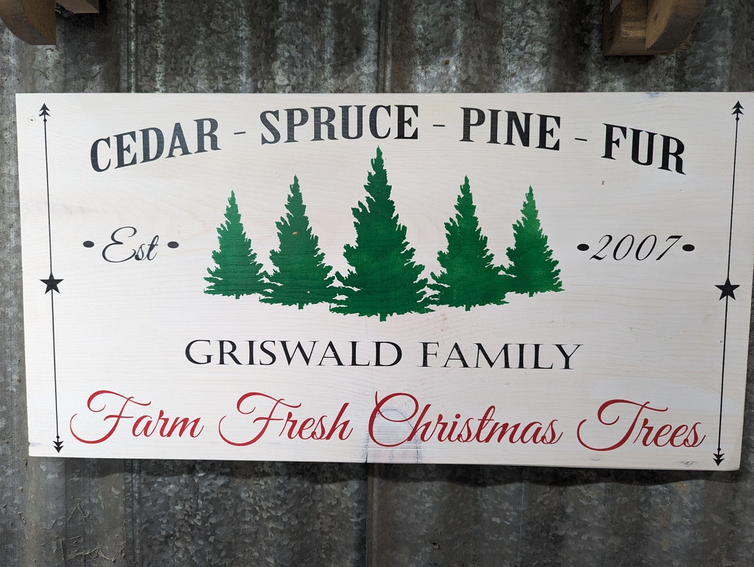 Rustic Christmas Tree Sign: Vintage Farmhouse Style, Personalized - Etsy