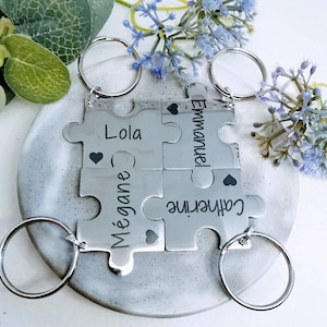 Family Jigsaw Keychain Set, Interlocking Puzzle Gift, Set of 4 Jigsaws ...