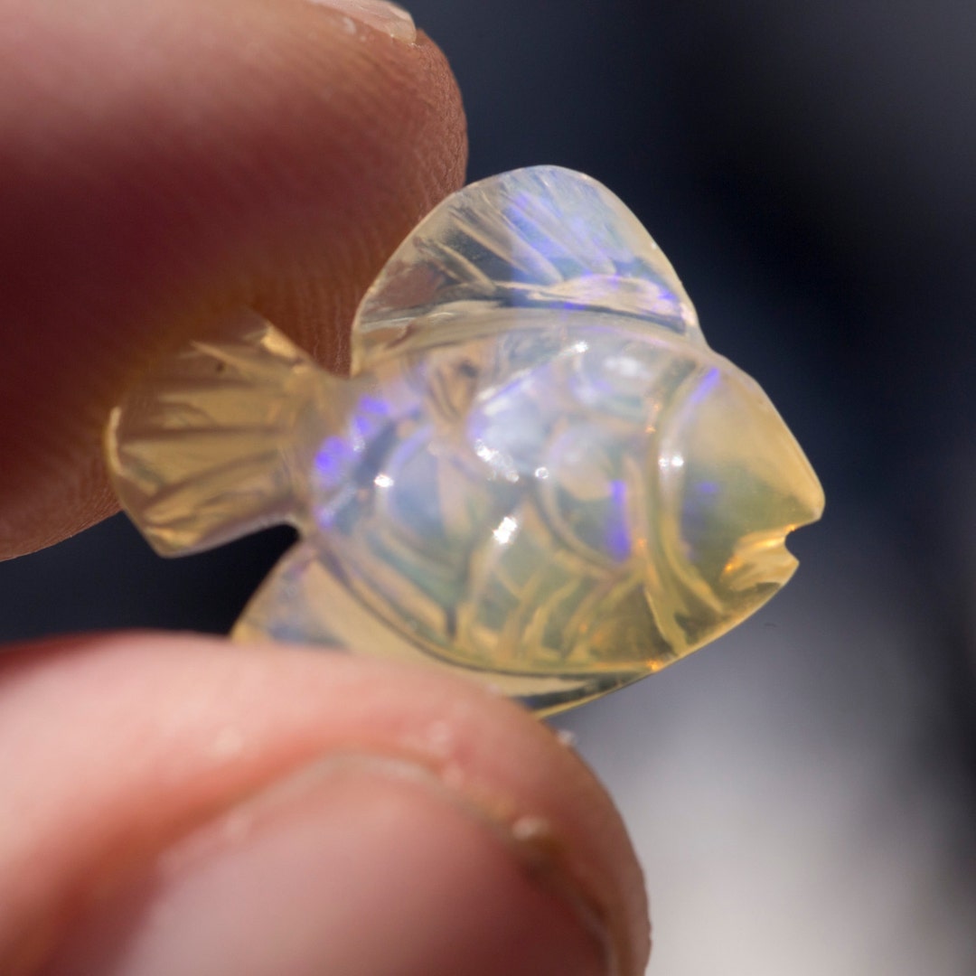 Australian Fish Opal Carving Semi-blackopal Purple Fire - 3.5 Cts - Etsy