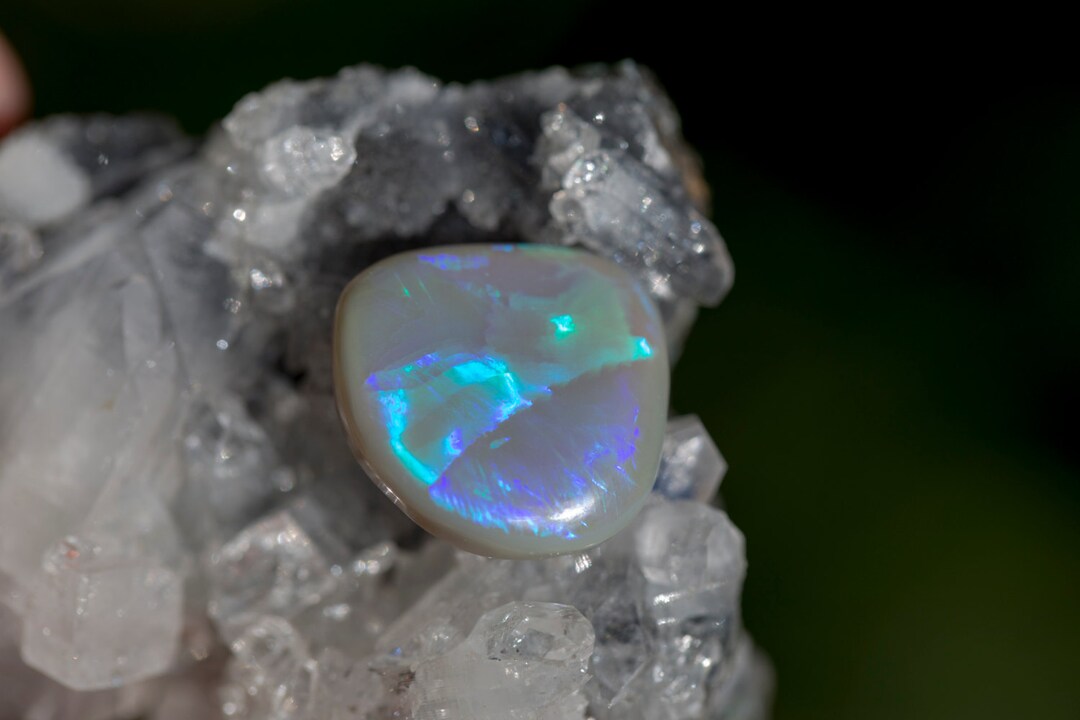 13 Cts Grey Opal Amazing and Incredibile Fire - Etsy