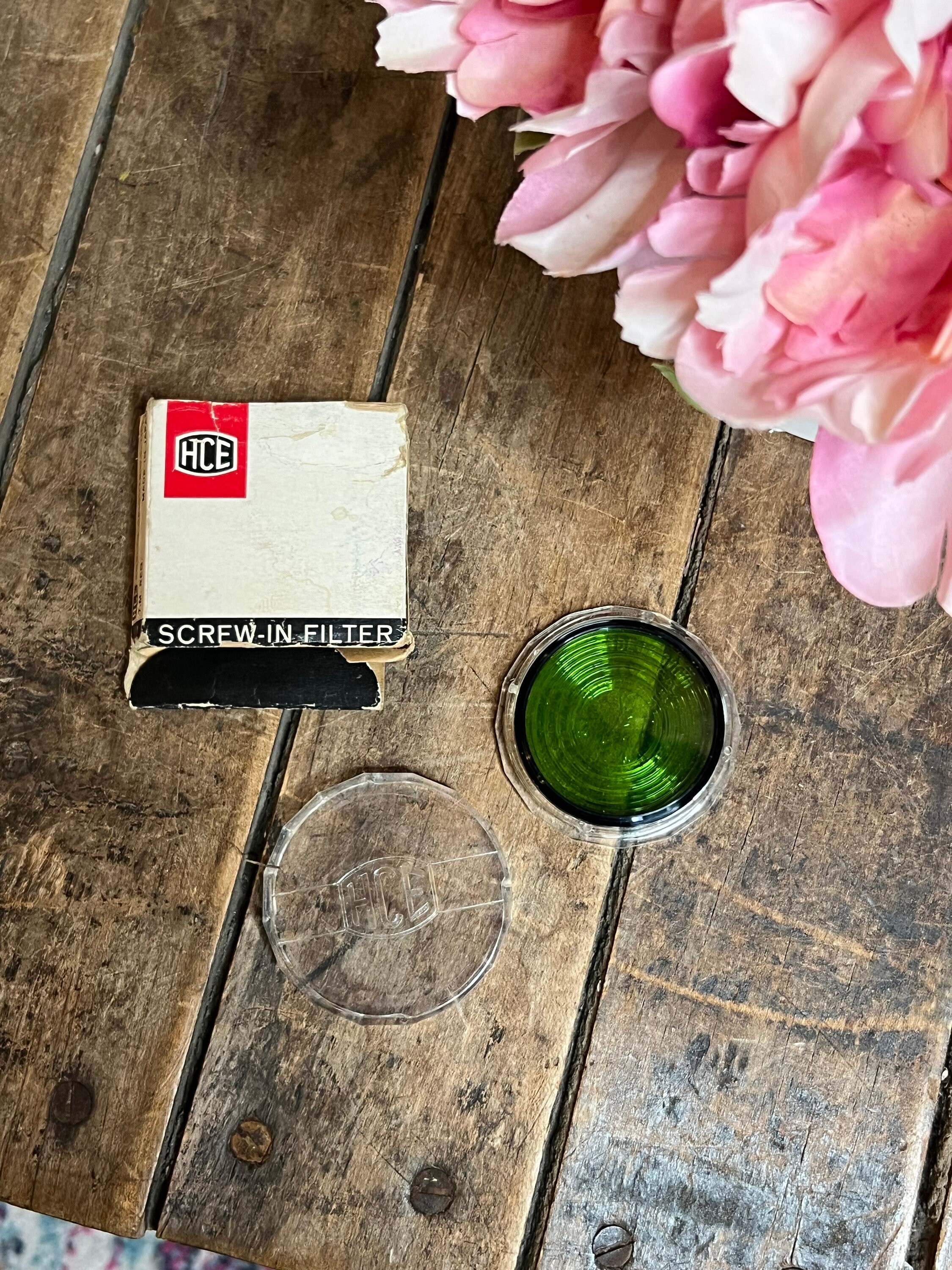 Vintage 1973 HCE Screw in Filter Tiffen Optical Co. 49mm Green 1 Lens ...