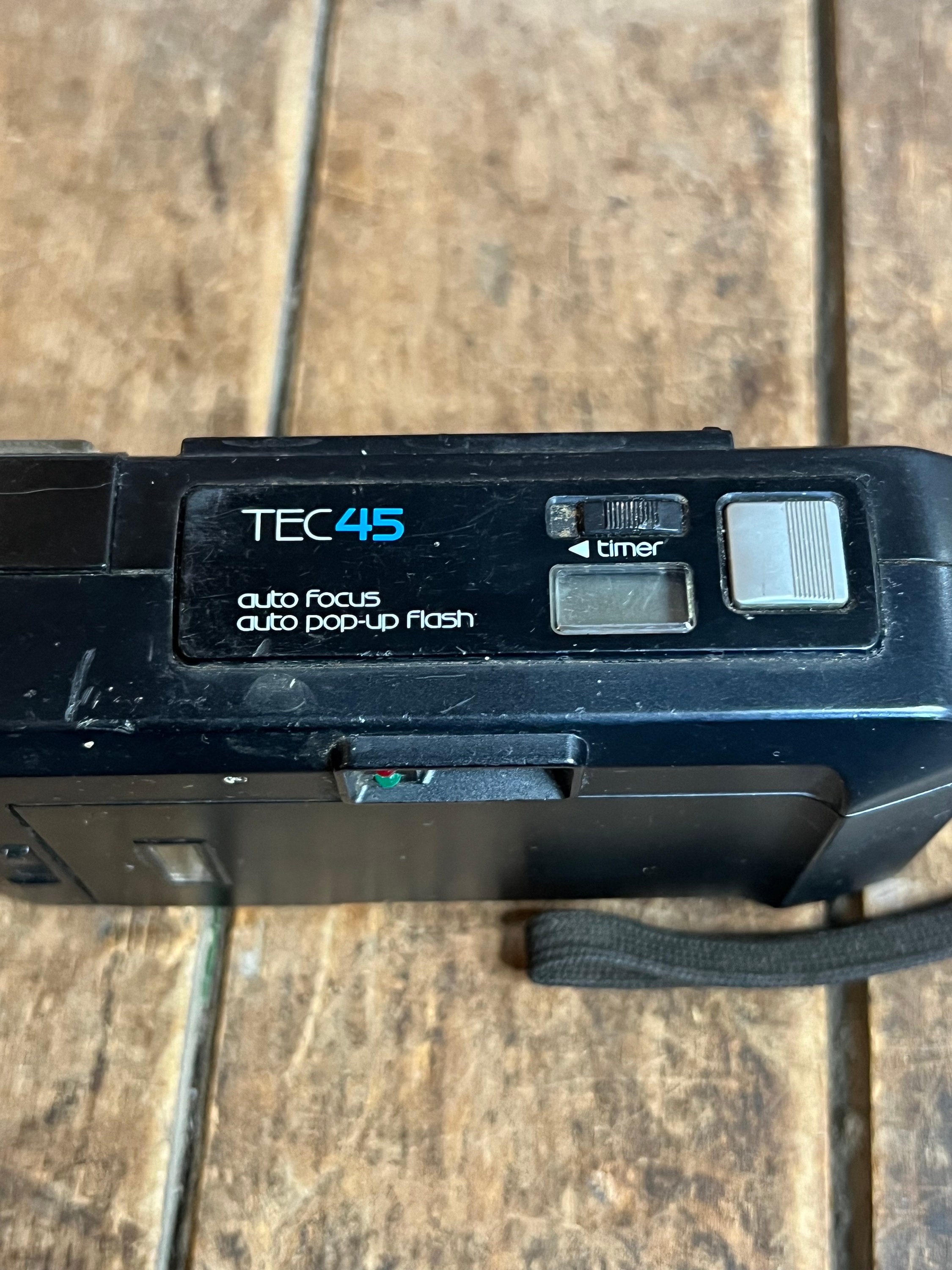 Vintage 1985 Vivitar TEC 45 Camera Electric Battery Operated Auto Focus ...