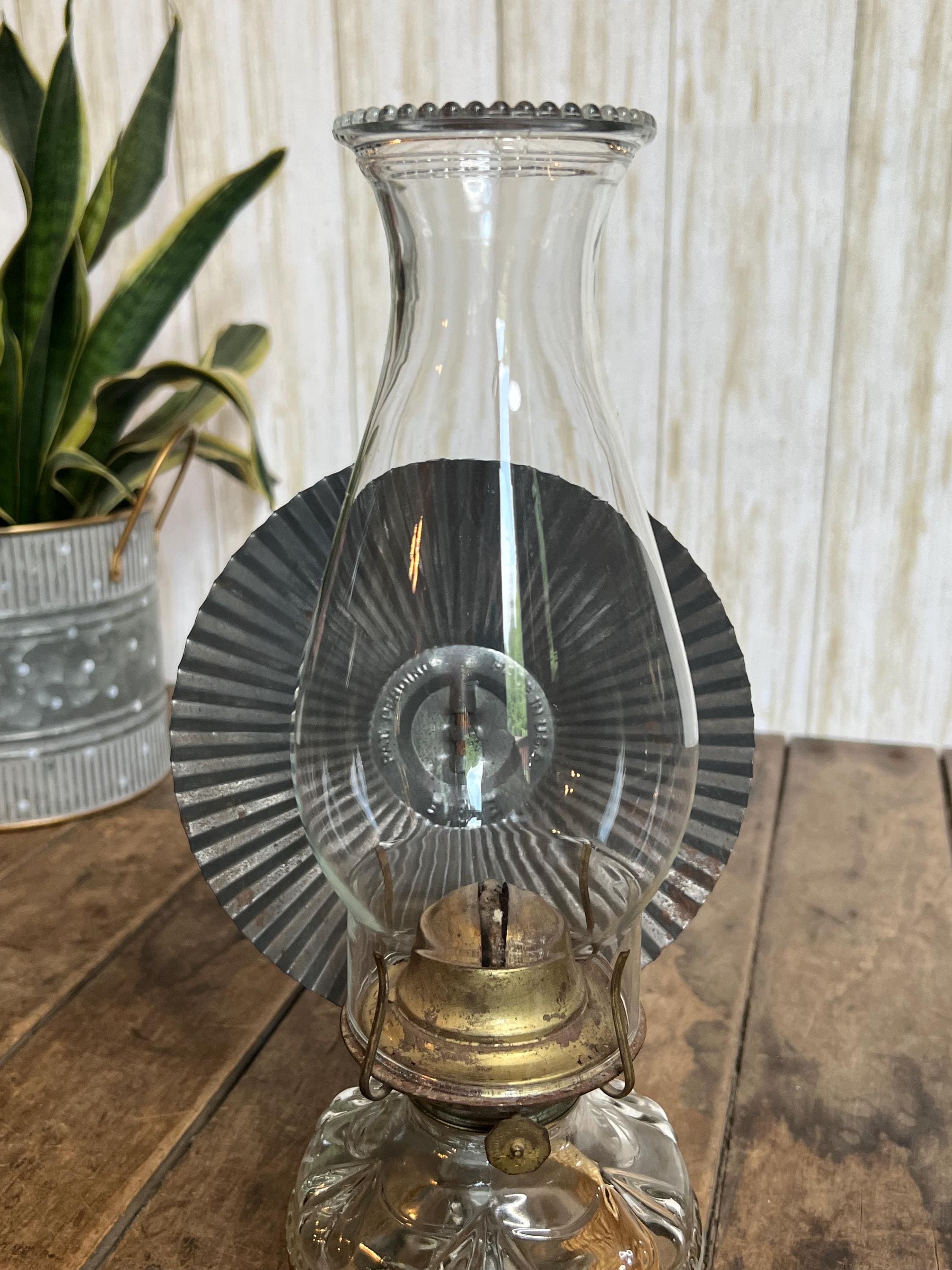 Antique Eagle Oil Lantern 33-0-69 - Made in USA - Pat Pending - Wall ...