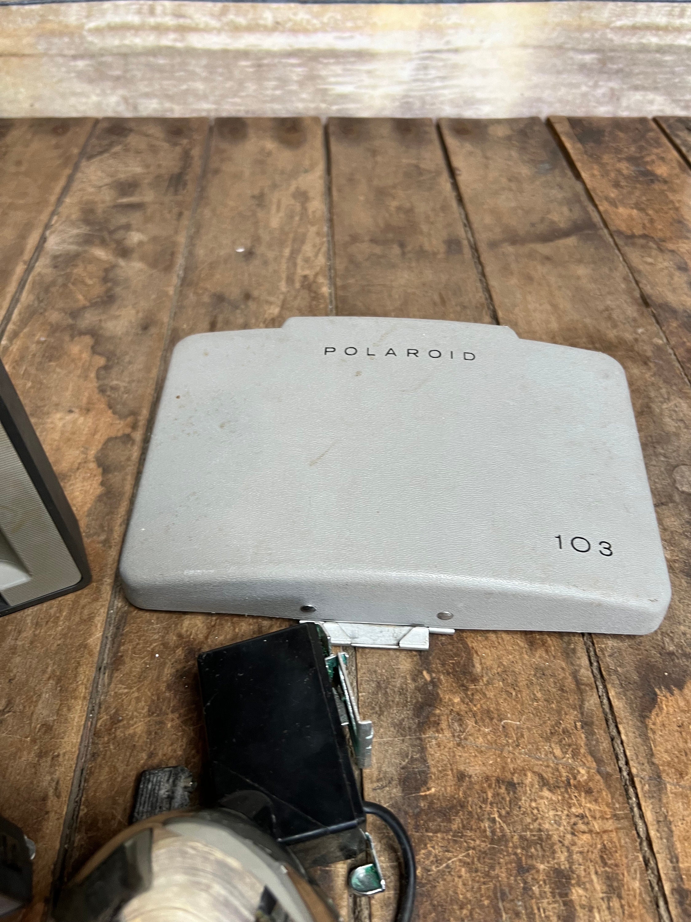 Vintage 1965 Polaroid Automatic 103 Land Camera & Flashgun - Etsy