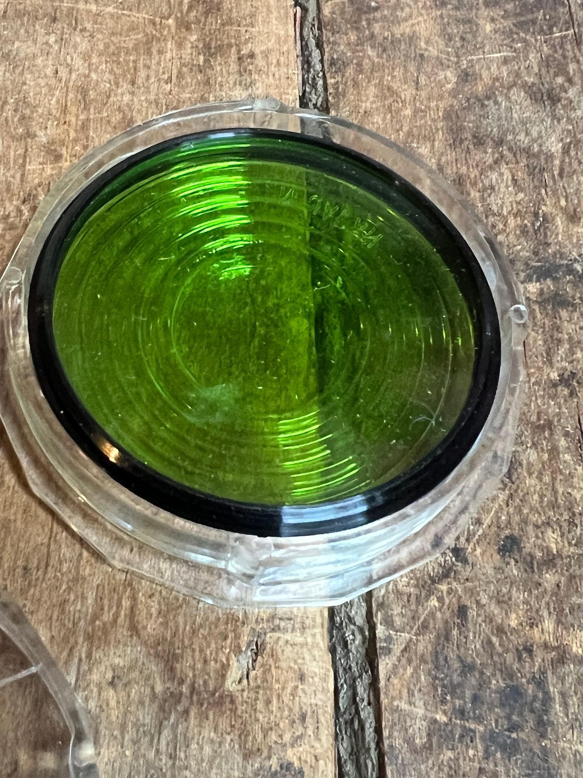 Vintage 1973 HCE Screw in Filter Tiffen Optical Co. 49mm Green 1 Lens ...