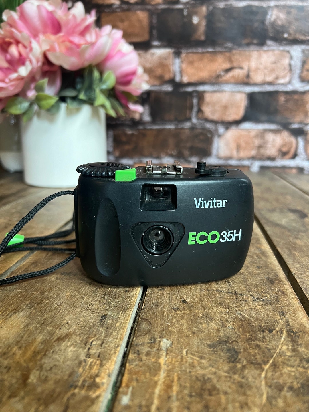 Vintage 1991 Vivitar ECO35H 35mm Film Camera: Point & Shoot - Etsy