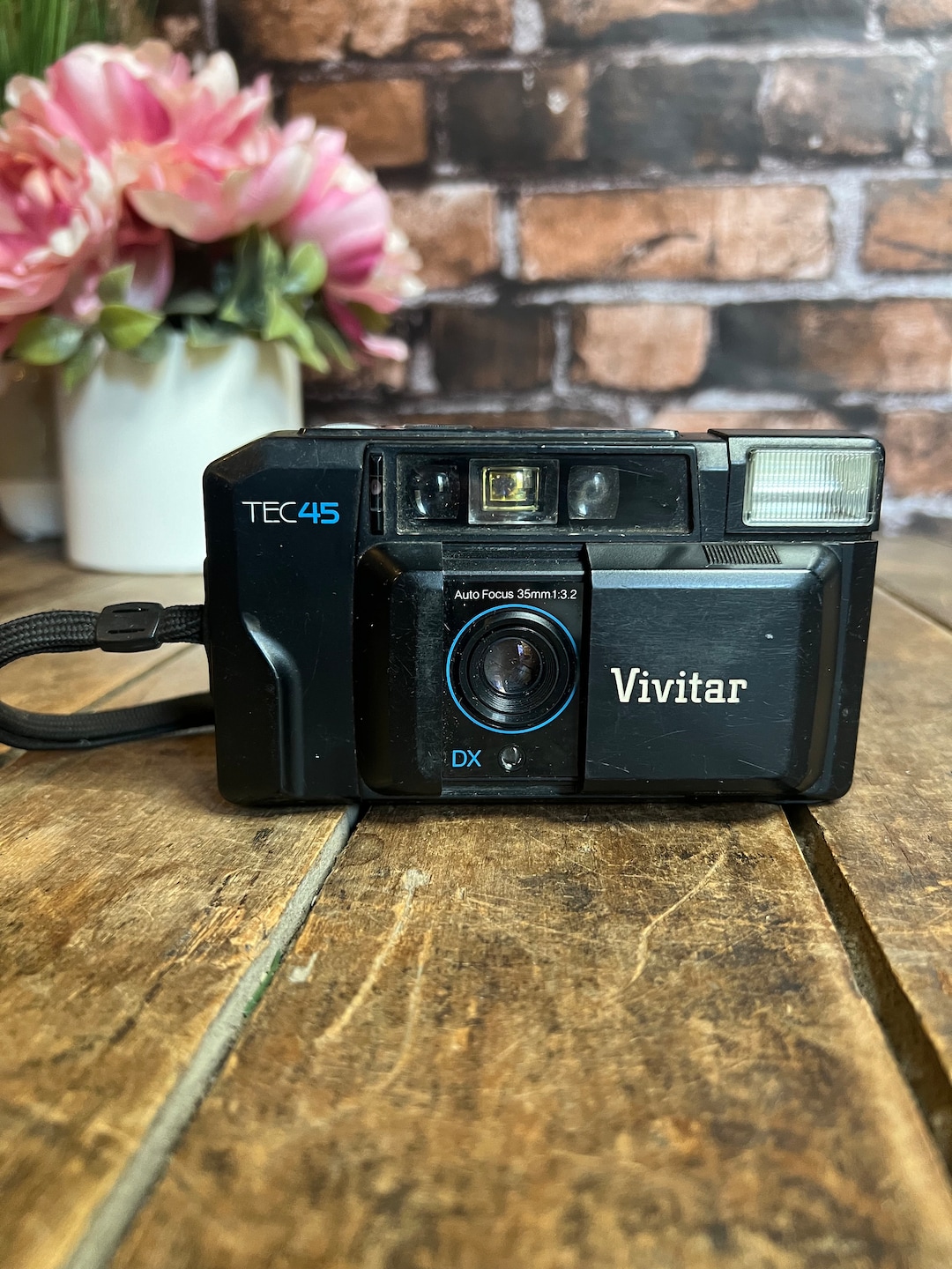 Vintage 1985 Vivitar TEC 45 Camera - Electric Battery Operated Auto ...