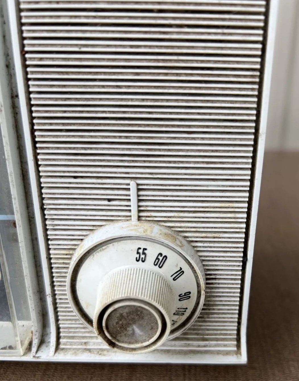 Vintage Modern Retro Radio 1960's Westinghouse Space Saver Clock Radio ...