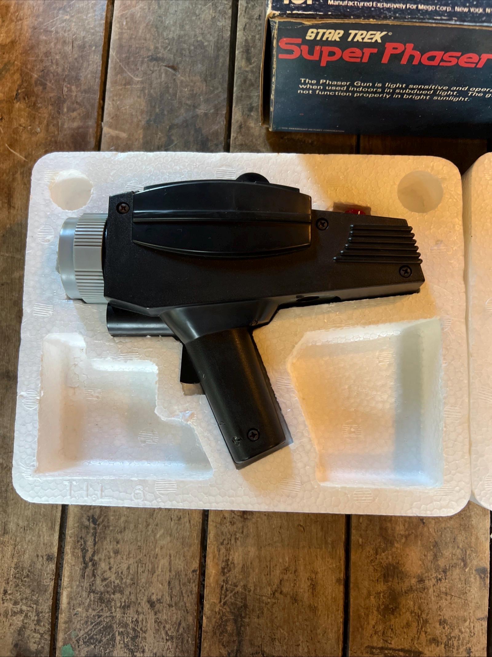 1976 Mego - Star Trek - Super Phaser II Target Game - Original Box No ...