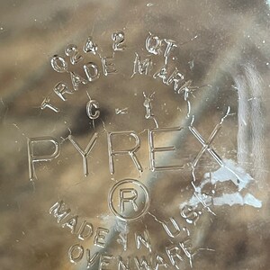 Vintage 1950s PYREX Mixing Bowl: Large Round Casserole, USA Made - Etsy