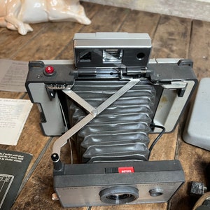Vintage 1965 Polaroid Automatic 103 Land Camera & Flashgun - Etsy