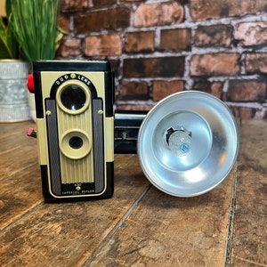 Vintage 1961 Imperial Reflex Duo Lens Camera: Art Deco Style - Etsy