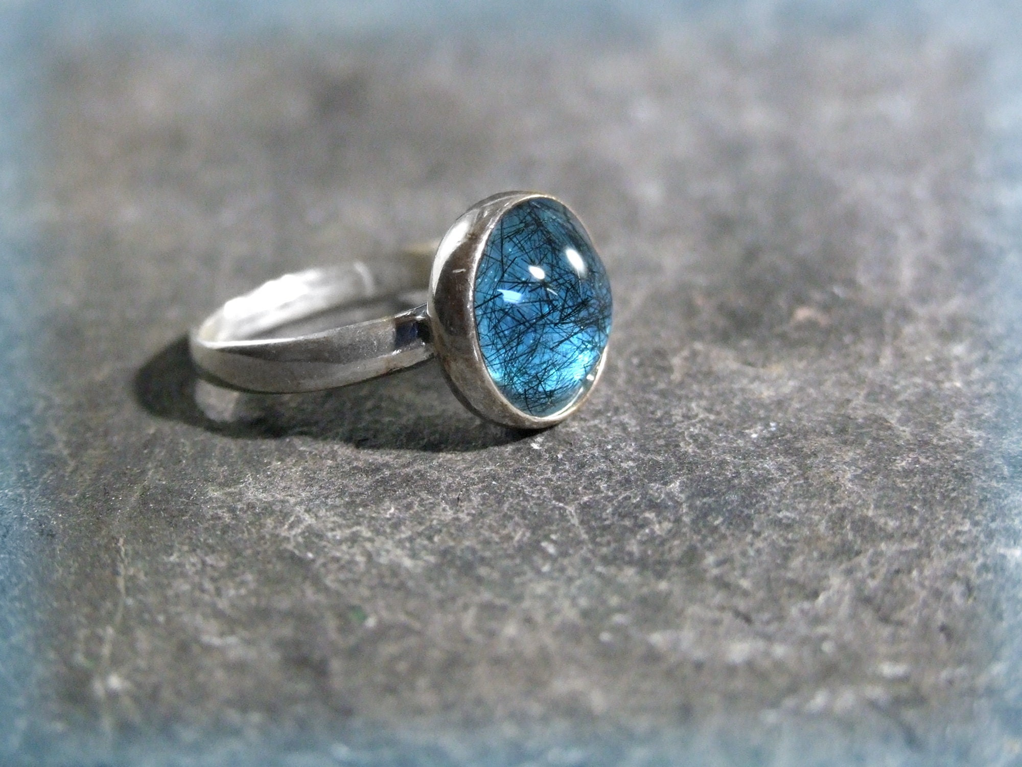 Sterling silver ring with round resin stone 10x10mm hair | Etsy