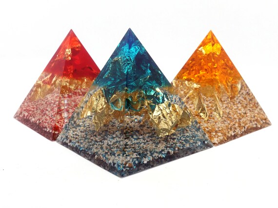 Resin Pyramid Ornament/paperweight Preserving Hair or Pet | Etsy